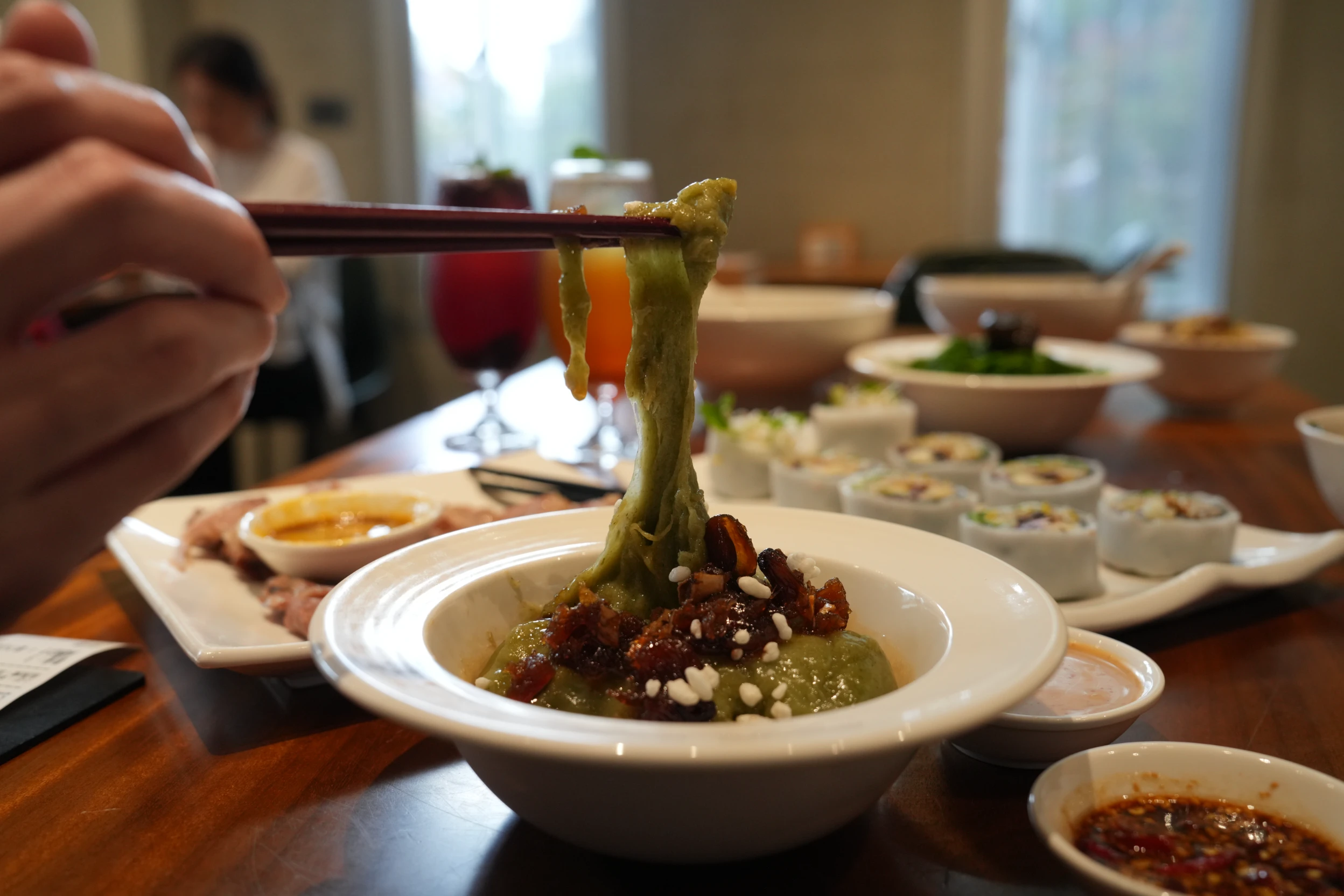 【Bebu春嬌粄條】必吃的客家粄條，源自媽媽的傳統美食！客家料理、菜單 | 河馬體驗